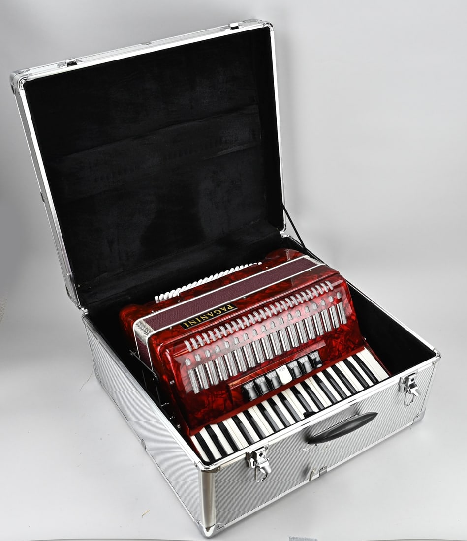 Paganini Accordion + Case