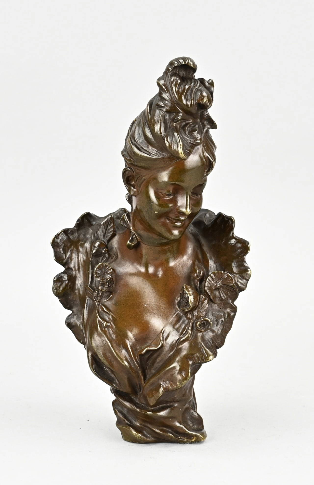 Bronze Bust Auction