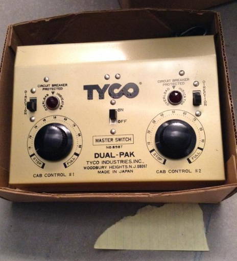 Tyco Dual Rak No. 898t Dual Control Ho Train Power