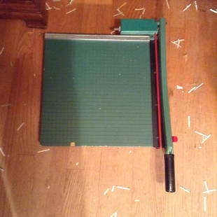 Vintage Nelson Vertical Paper Cutter