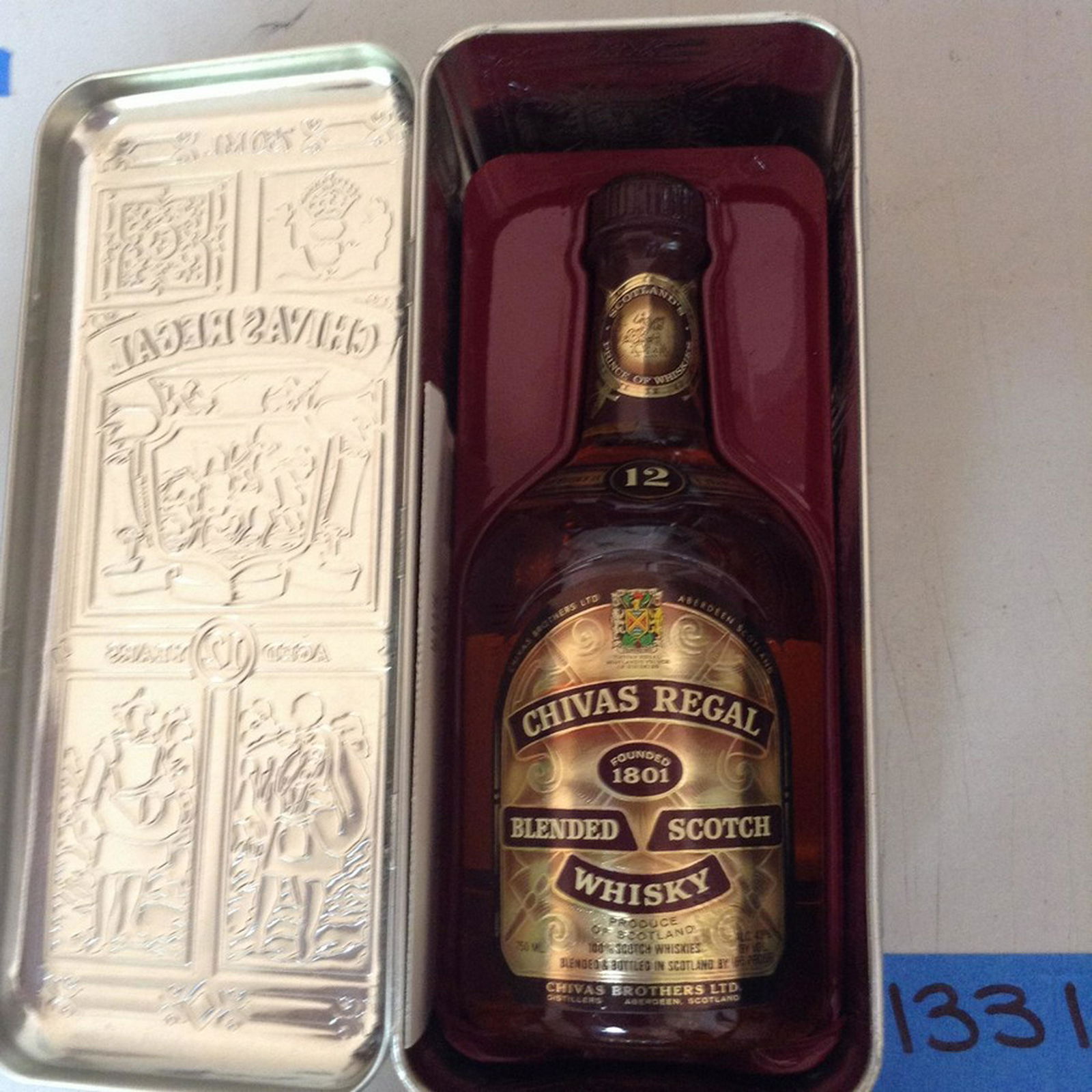 Chivas Regal blended scotch whisky - Aug 28, 2019 | Emanon Auctions and ...