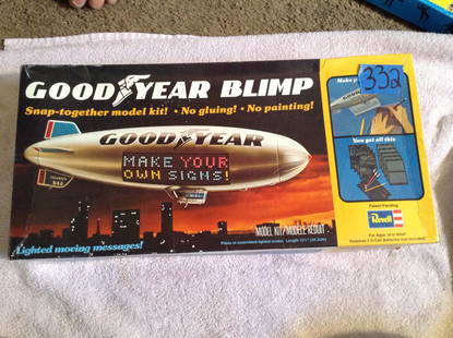 1983 Revell Good Year Blimp Model Kit