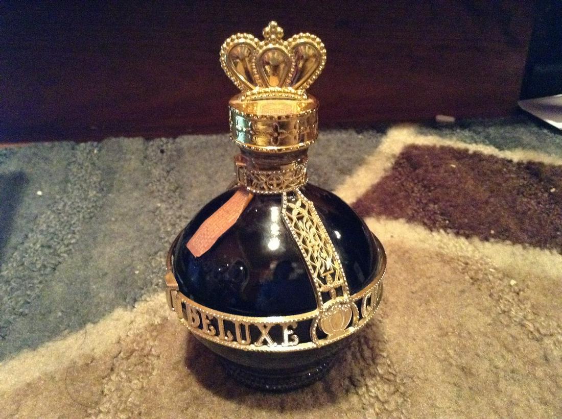 Chambord Liqueur Royal Deluxe Jan 07 2020 Emanon Auctions And Estate Sales In Nj