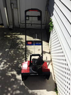 Toro S 120 Electric Snowblower