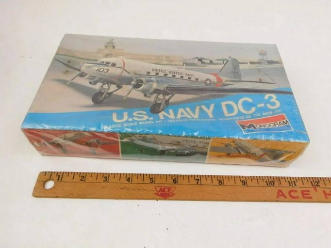 U.s. Navy Dc 3 Model Plane