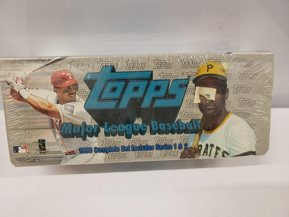 1998 Topps Complete Set Of Baseball Cards Set 1 & 2