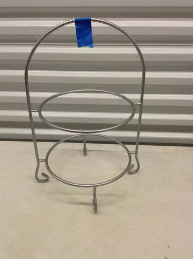 Two Tier Plate Holder