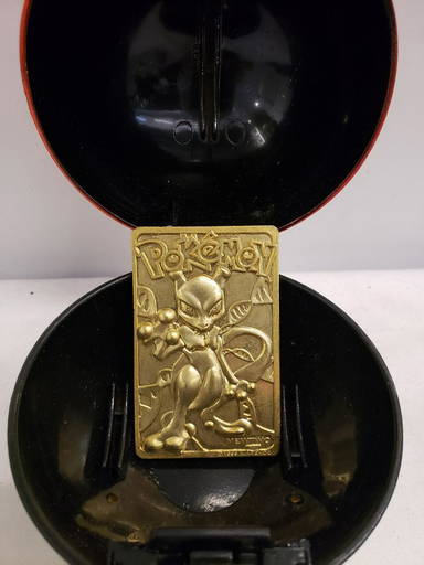 Pokemon Mewtwo 23k Gold Plated Trading Card