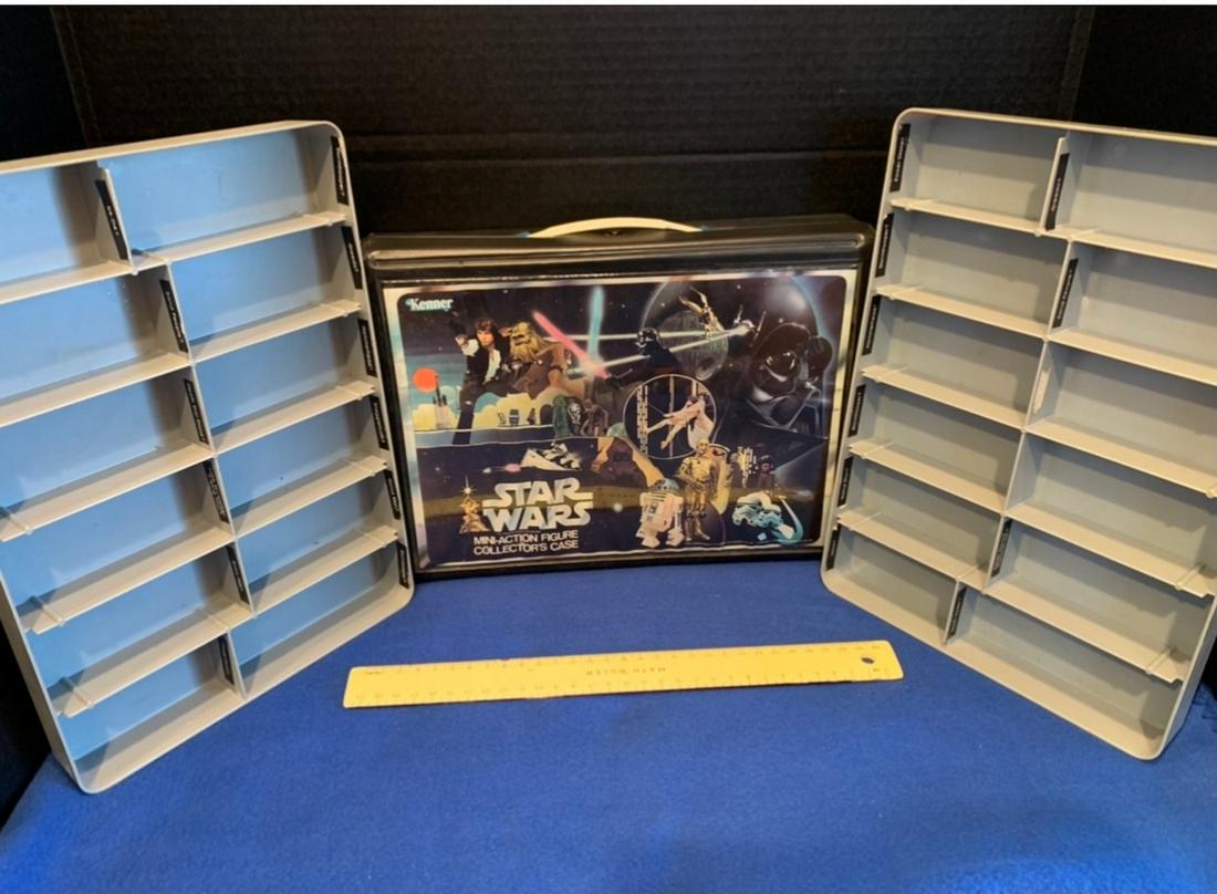 Star Wars Mini Action Figures Collectors Case