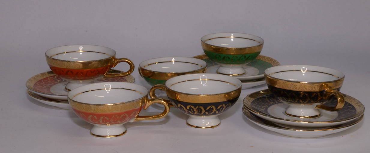 Royal Crown Tea Set