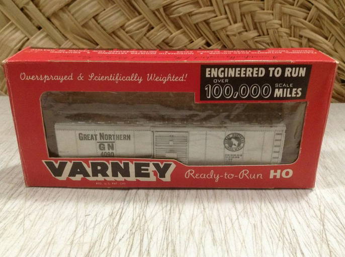 Varney Swift Reefer 2566s Ho Train Car In The Box
