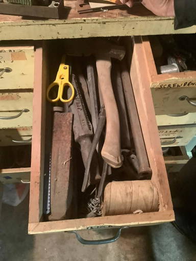 Drawer Full of Tools (#0152) on Apr 04, 2022 | Emanon Auctions and ...