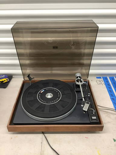 BIC model 960 belt drive turntable - May 22, 2022 | Emanon Auctions and ...