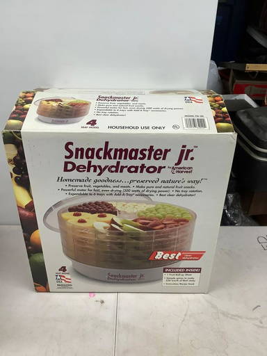 Snackmaster Jr. Dehydrator In Box Model Fe 20