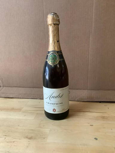 Andre California Champagne Dry 750ml Sealed (#0478) on Sep 26, 2022 ...