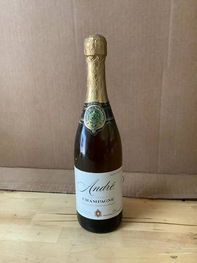 Andre California Champagne Dry 750ml Sealed (#0493) on Sep 26, 2022 ...