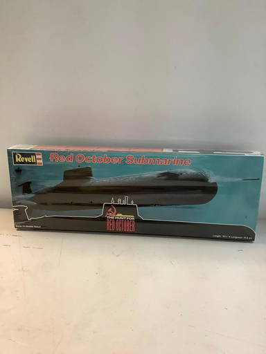 Sealed Revell The Hunt For Red October Submarine (#0207) on Oct 27 ...