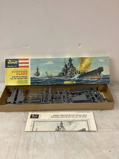 Vintage Revell Picture Fleet Uss Iowa Model Kit