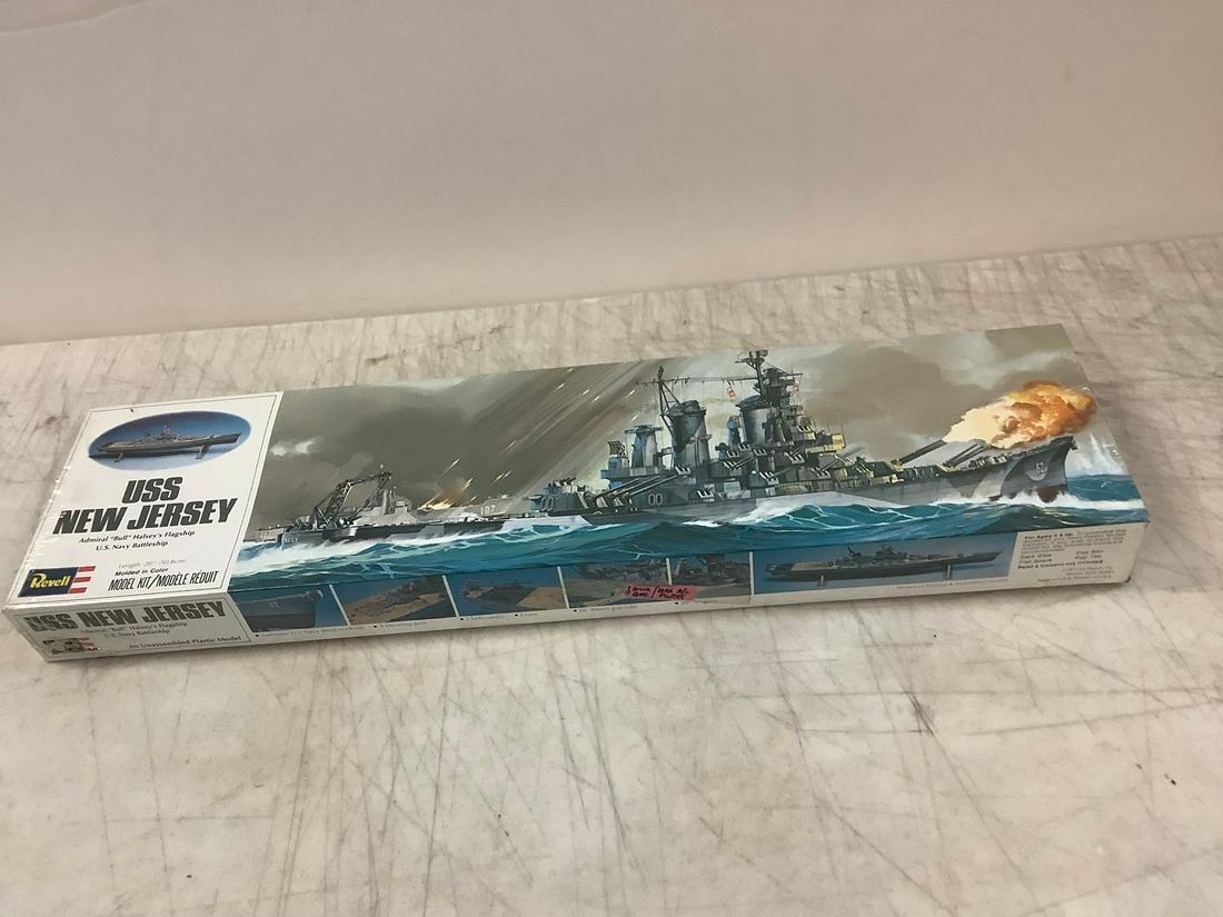 Sealed Revell Uss New Jersey Us Navy Battleship Model Kit