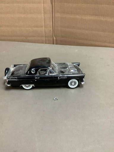 The Danbury Mint Limited Edition Serial # 1286 1956 Ford Thunderbird 8 ...
