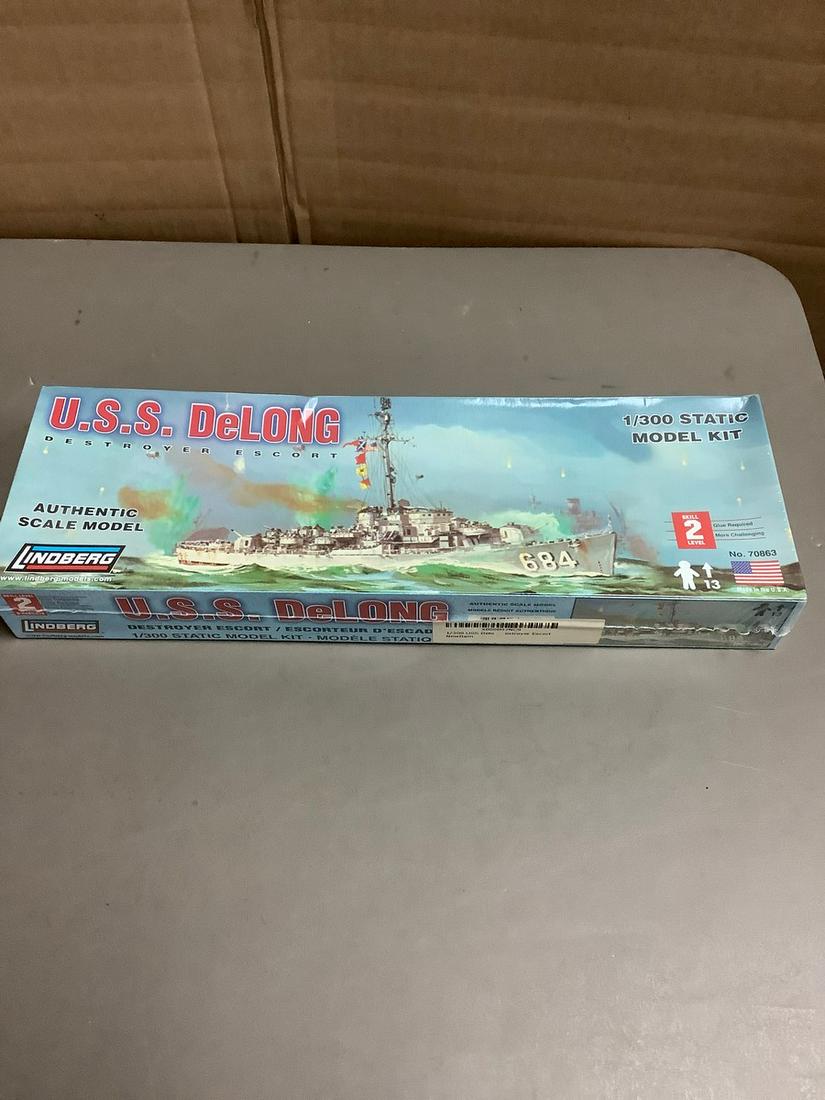 Sealed Lindberg U.s.s. Delong Destroyer Escort 1/300 Scale Model Kit