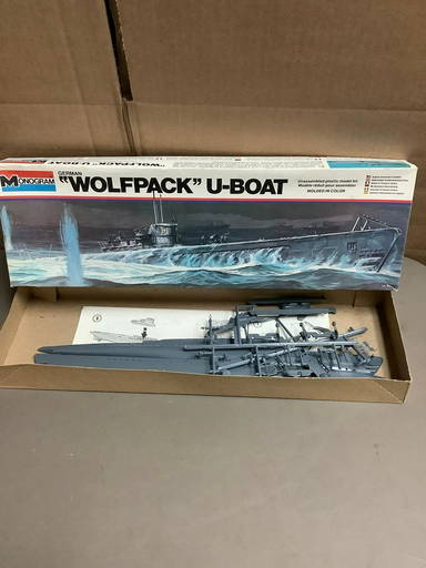 Vintage Monogram German Wolfpack U Boats Model Kit 14.5 Long