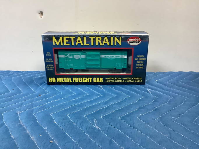 Model power metal ho train car (#0205) on Feb 02, 2023 | Emanon ...