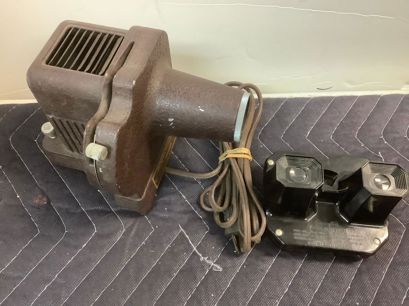 Vintage View Master Projector Serial 2926 and Sawyers View Master - Mar ...