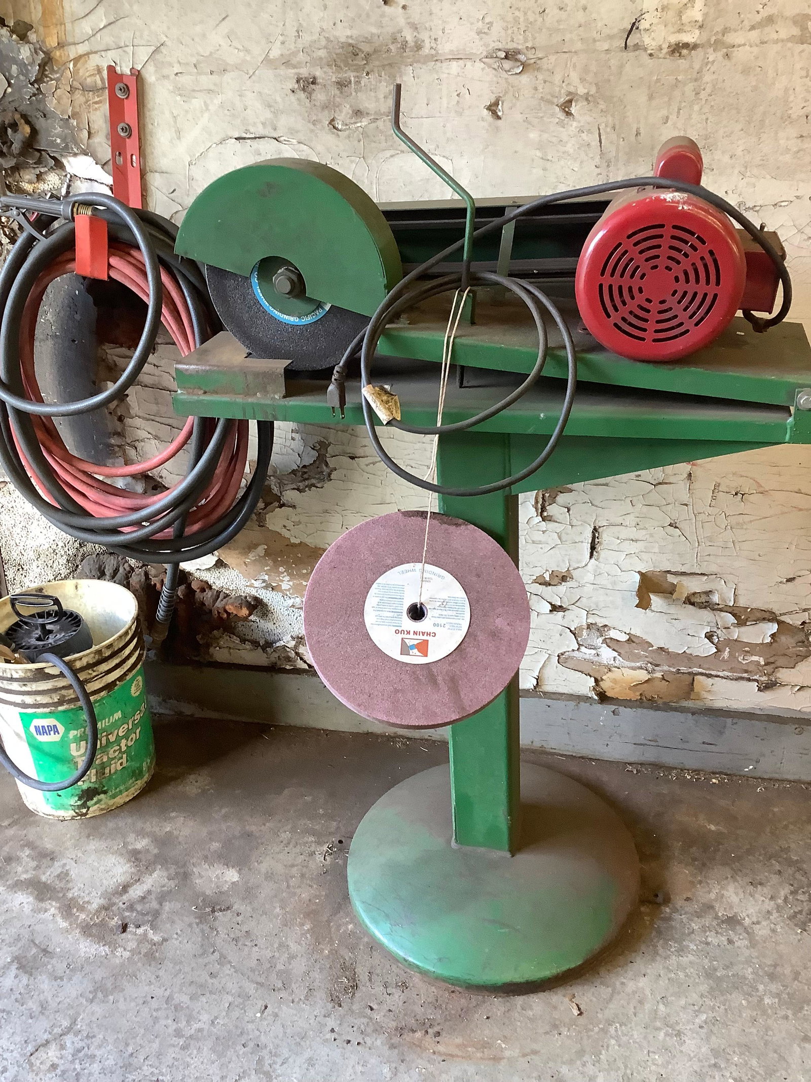 Blade Grinder