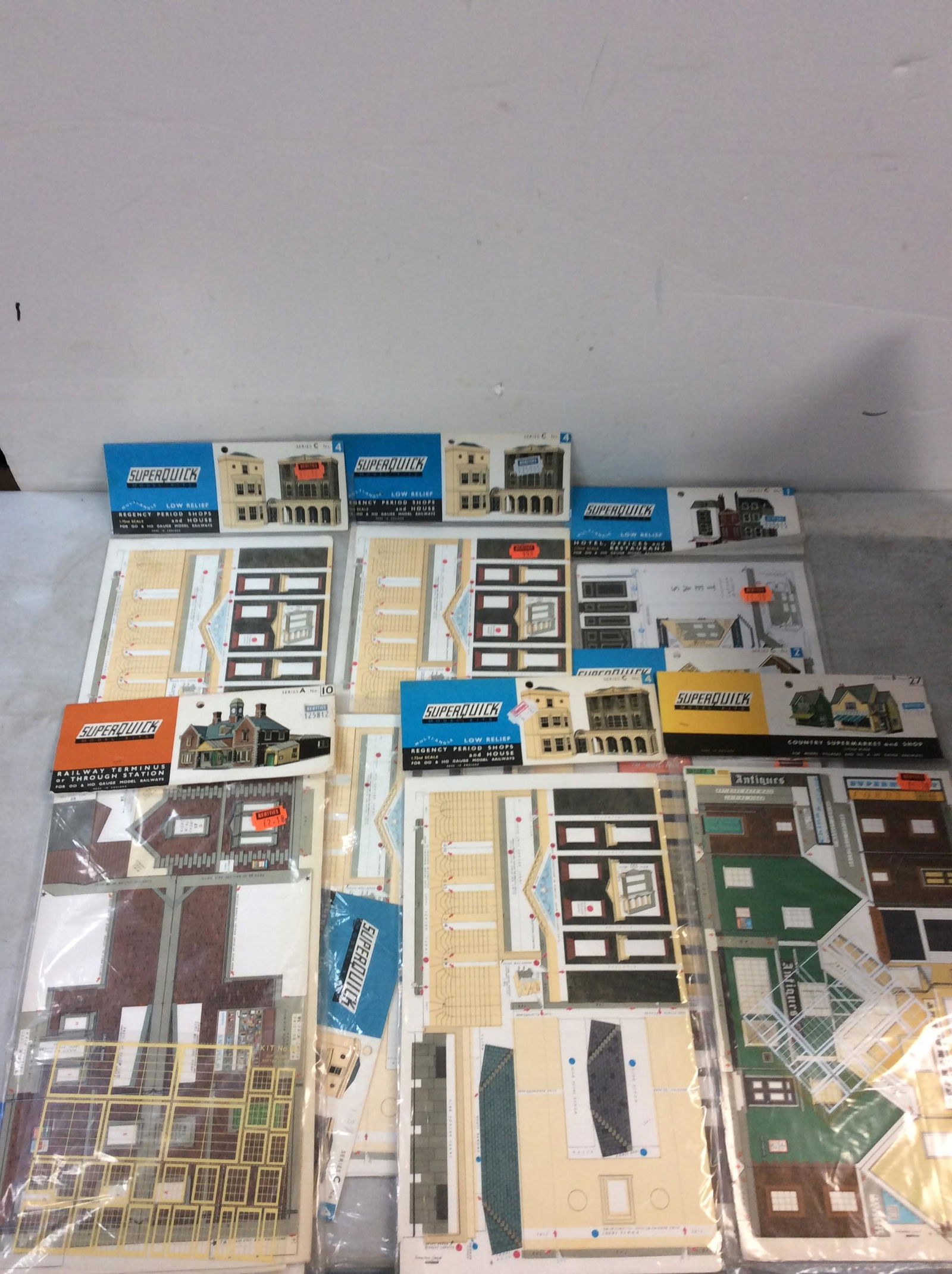 Lot Of Superquick Model Kits (country Supermarket & Shop, Railway ...