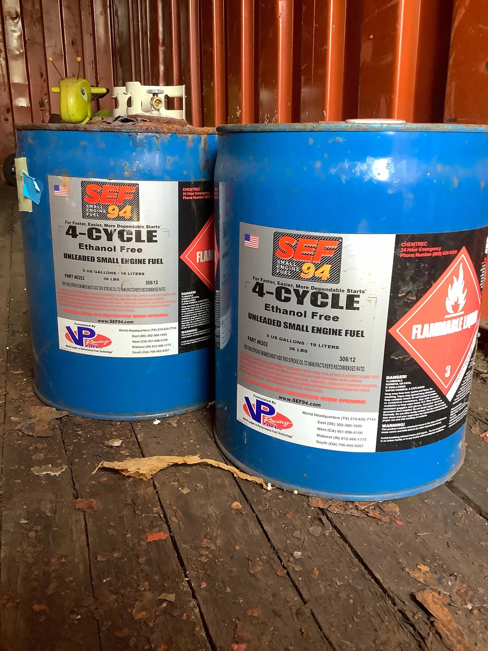 2 5 Gallon Containers Sef Ethanol Free Fuel Auction