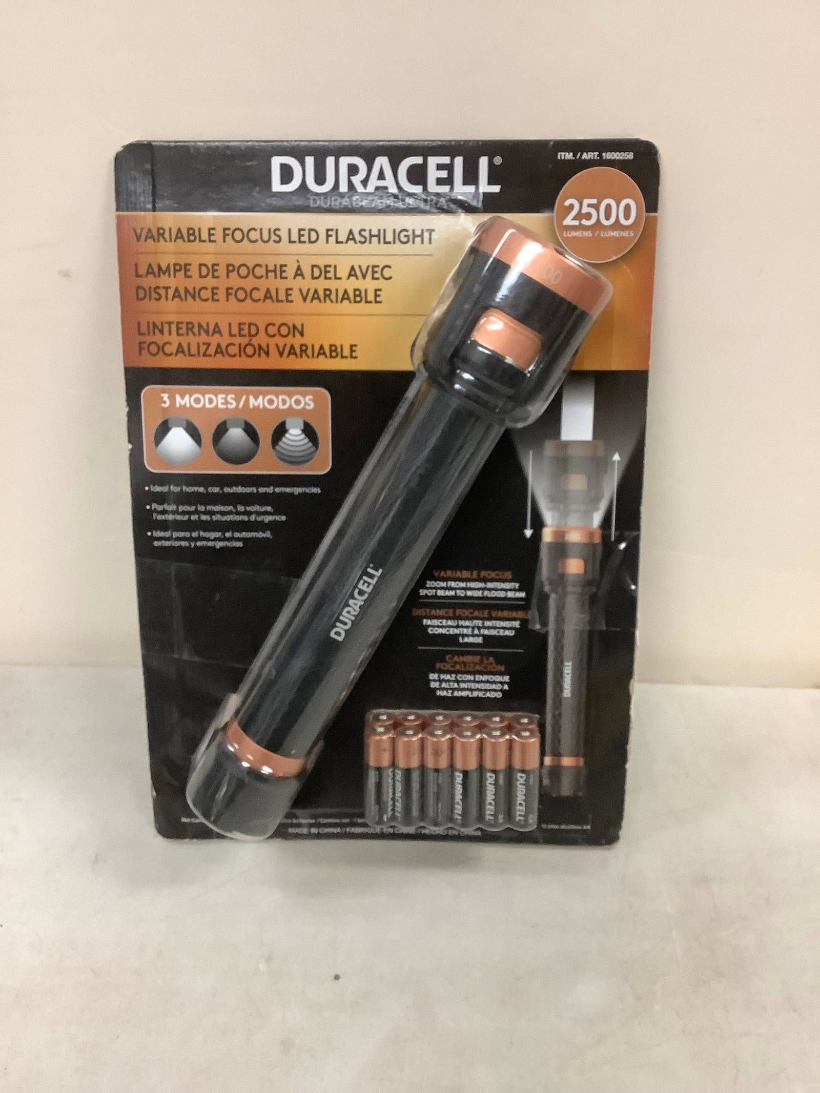 *new* Duracell Durabeam Ultra Variable Focus Led Flashlight Auction