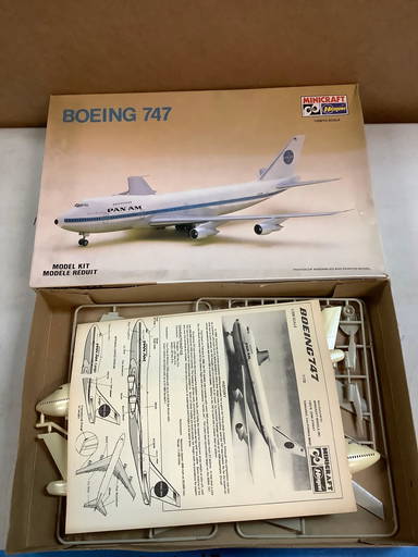 Hasegawa Boeing 747 Jumbo 1/200th Scale Model Kit
