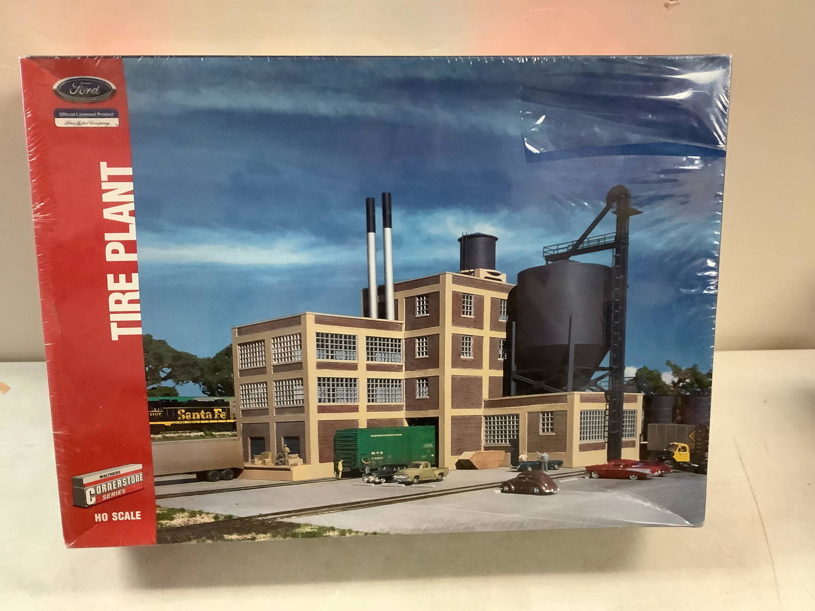 Sealed Walthers Cornerstone Series Ho Scale Ford Tire Plant Auction