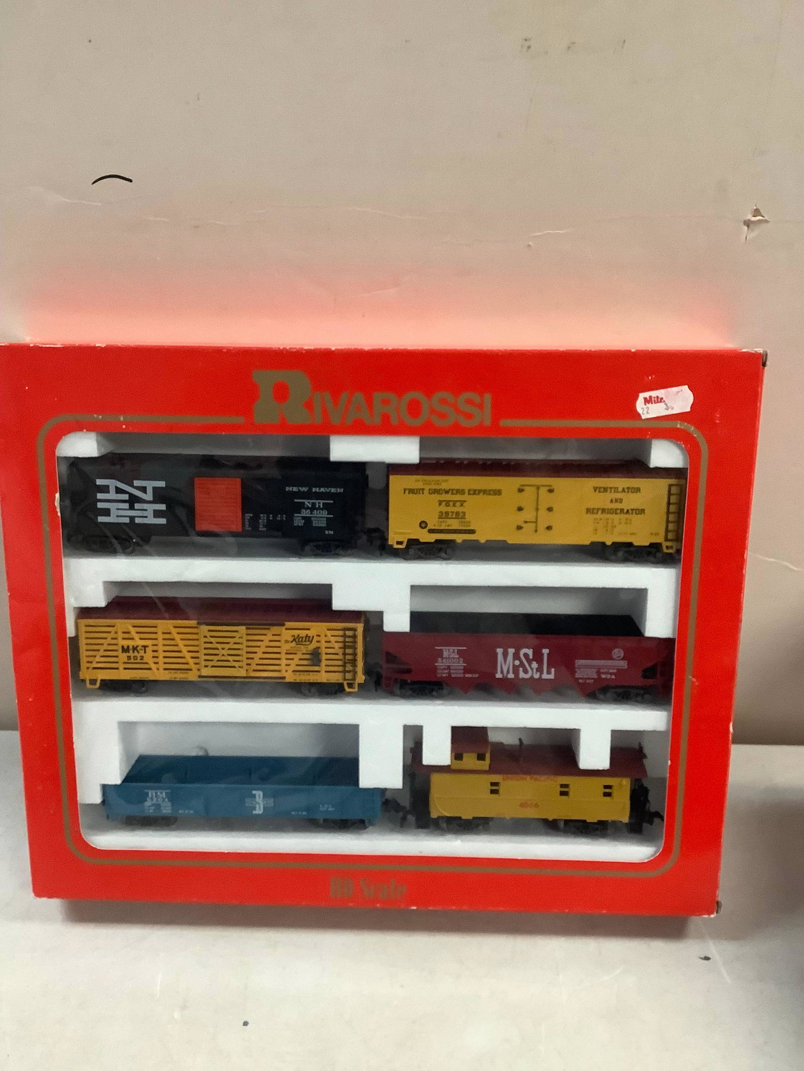 Sealed Rivarossi Model Train Cars Auction