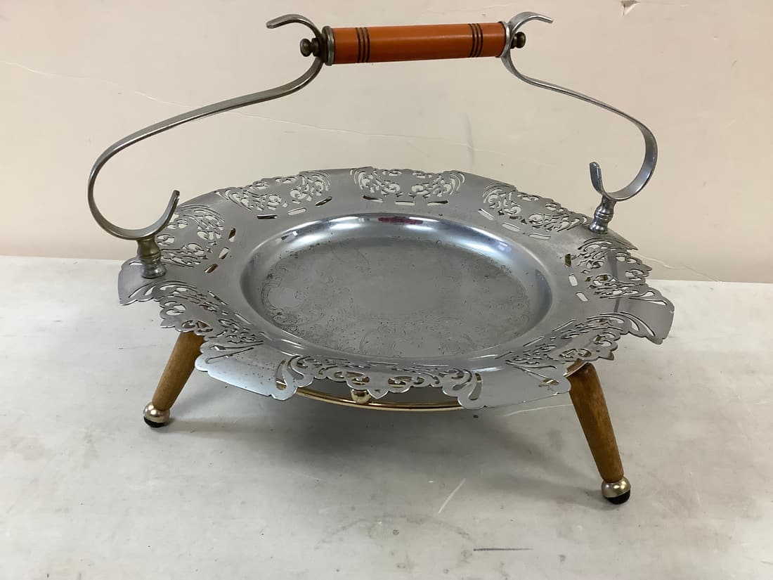 Metal Hot Plate Tray Auction