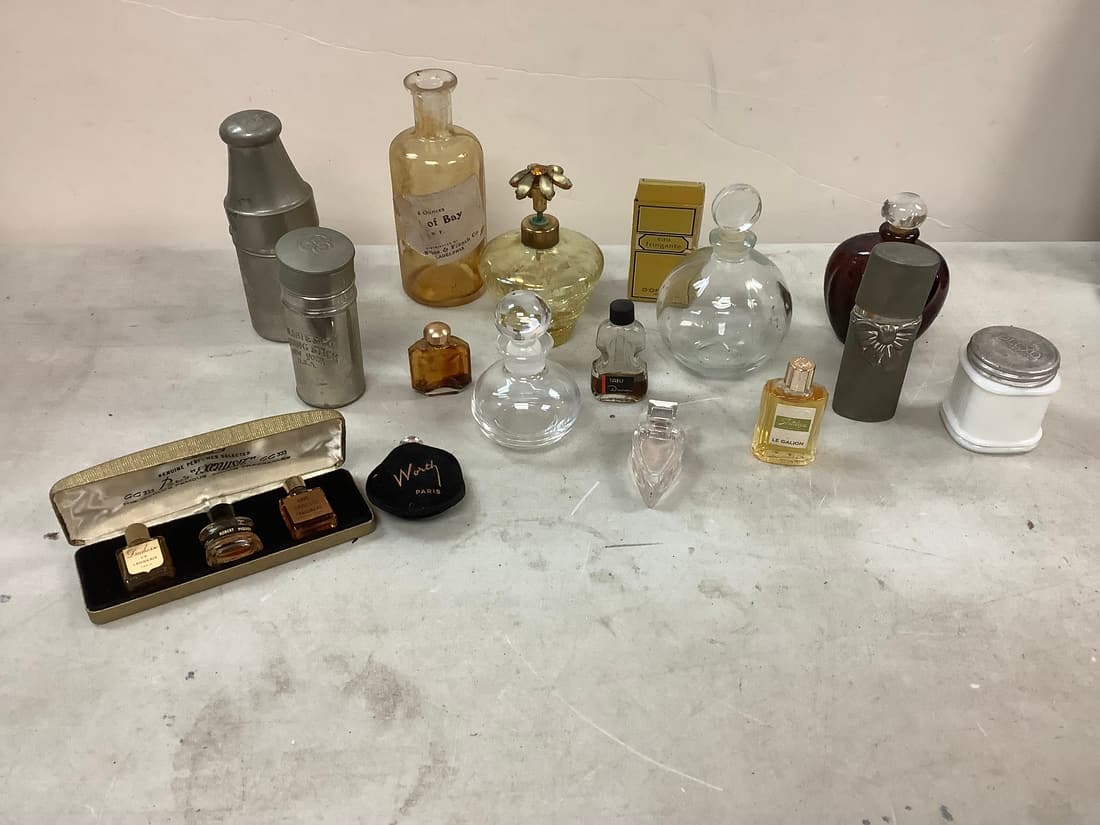 Lot Of Vintage Perfumes Some Empty Auction