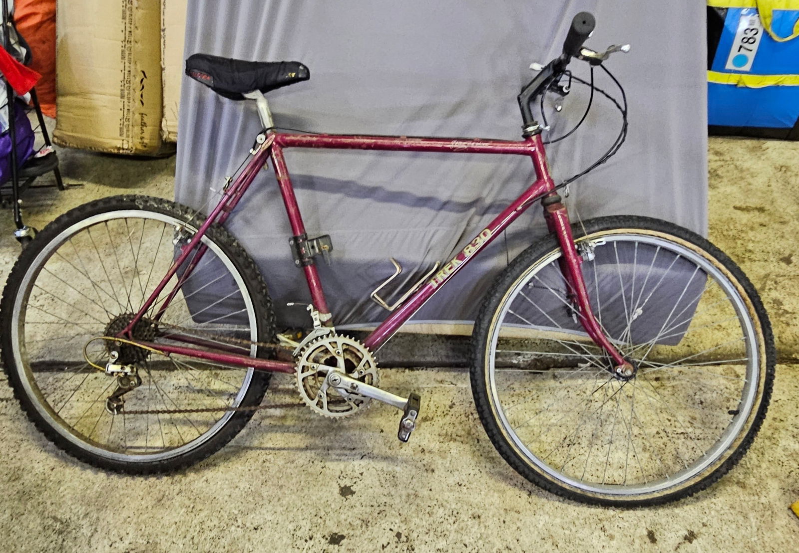 Trek 830 Bicycle Auction