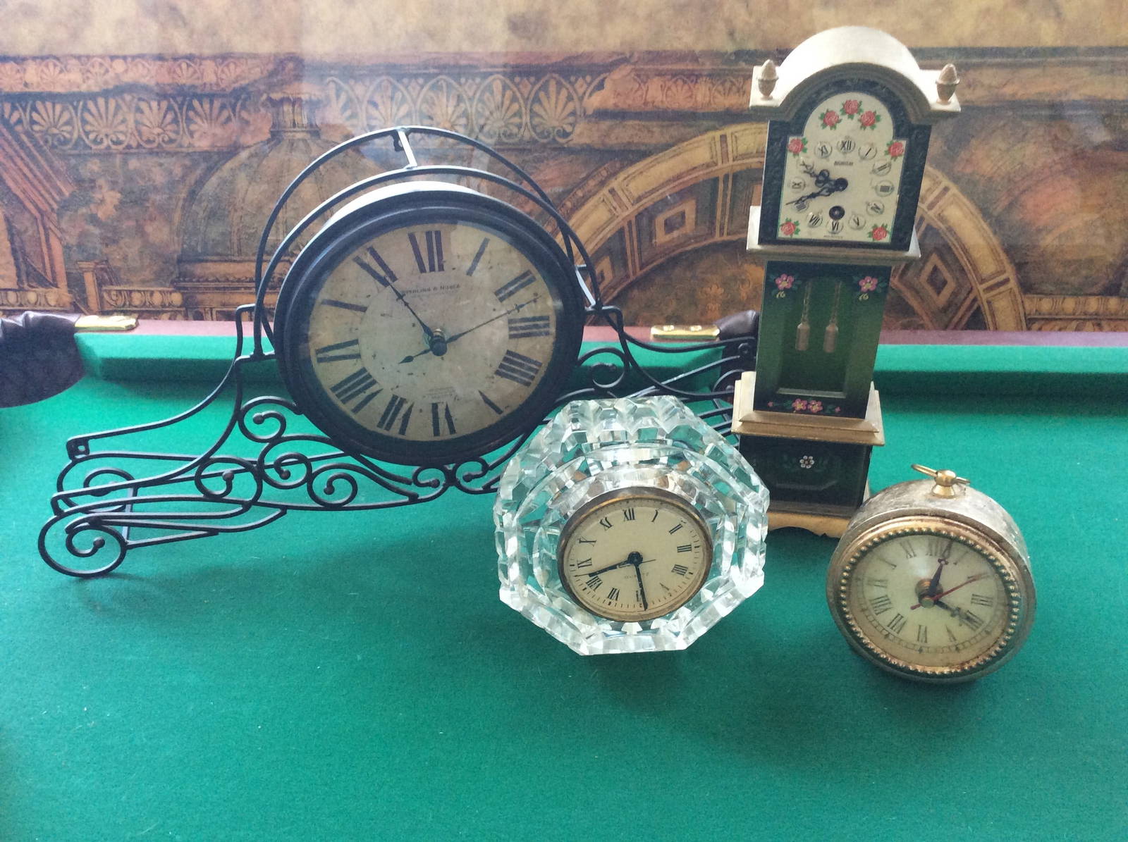 Lot Of Clocks Auction