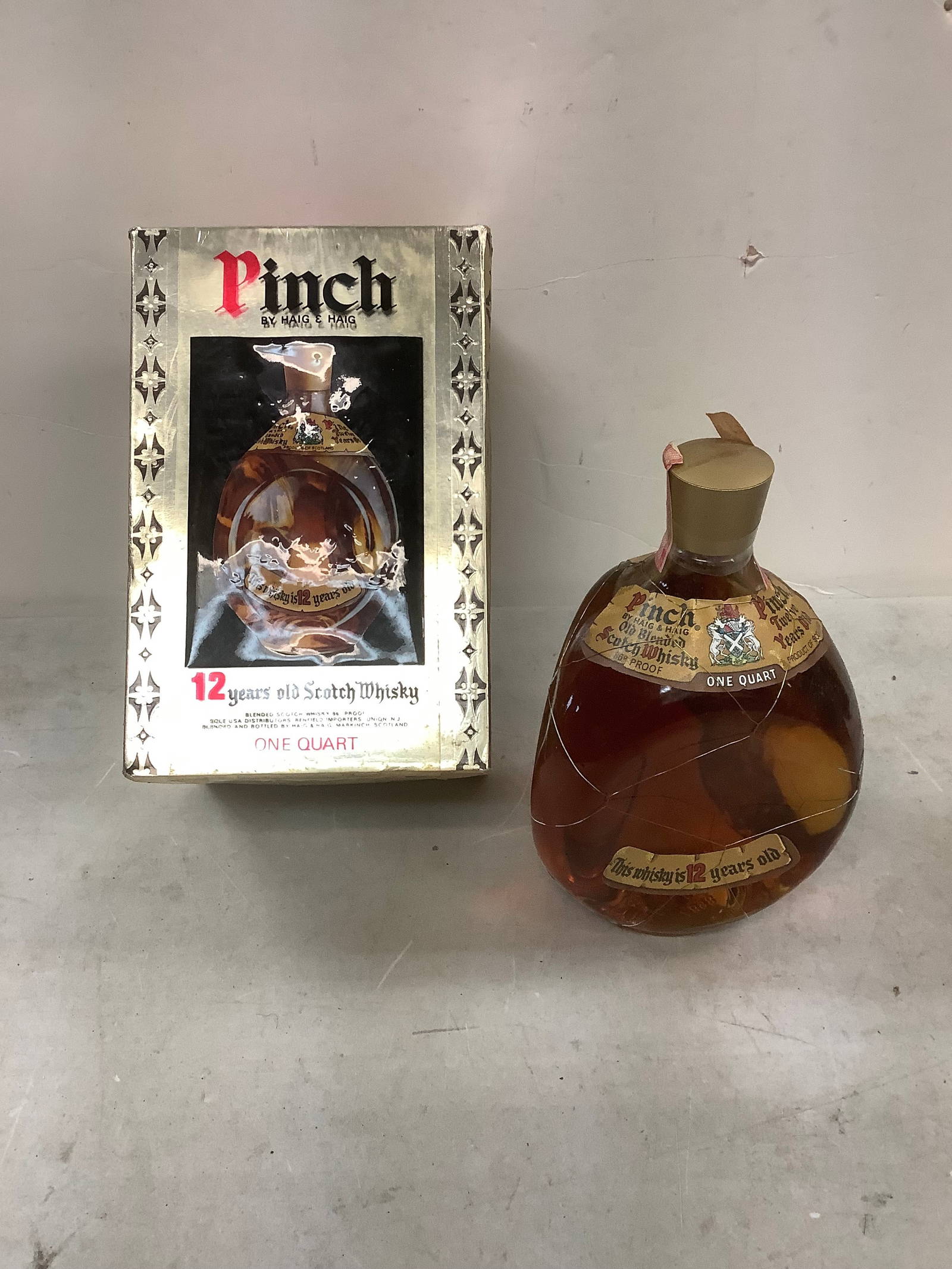 Pinch By Haig & Haig One Quart Whiskey Auction