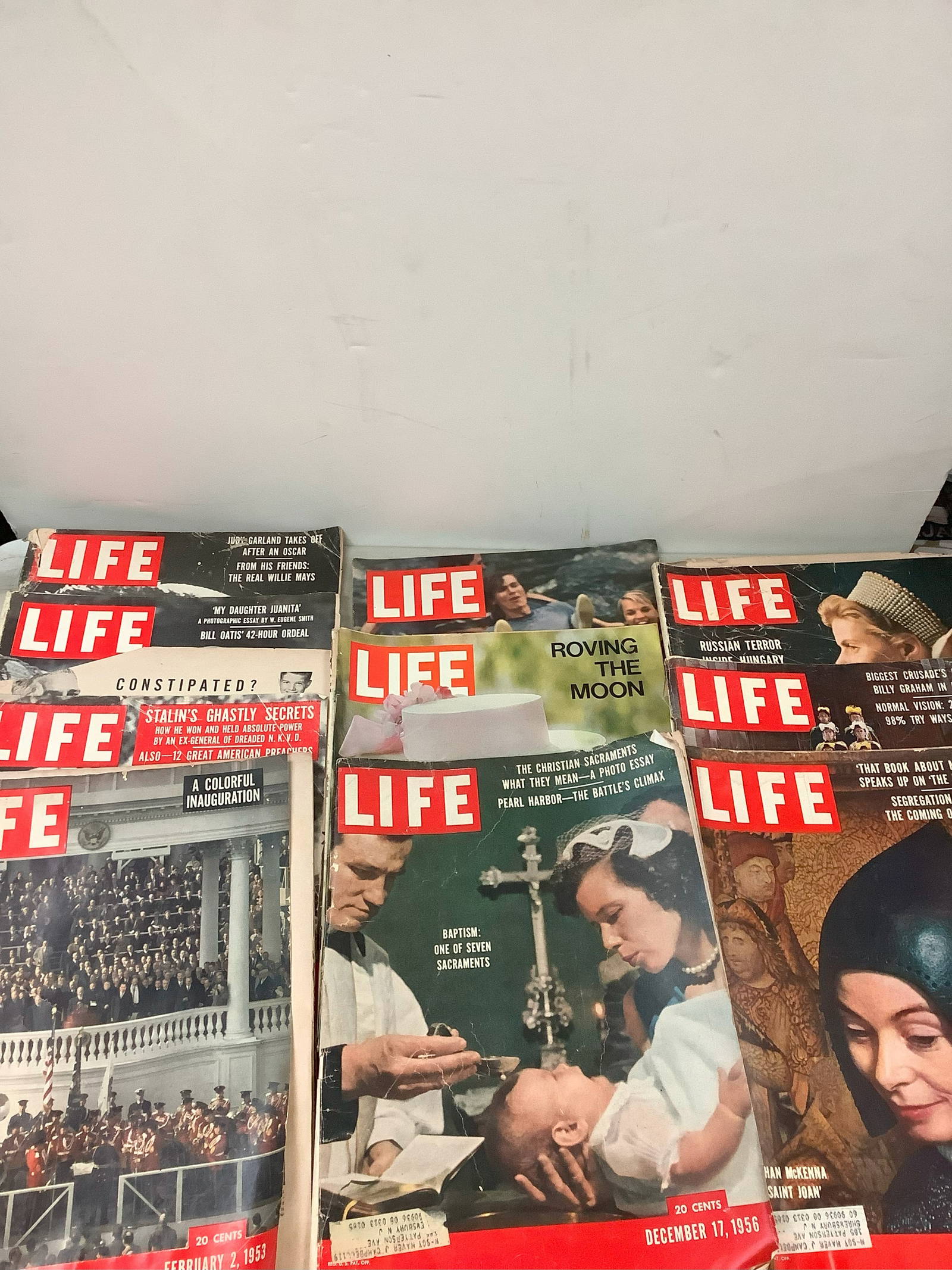 Lot Of Vintage Life Magazines Auction