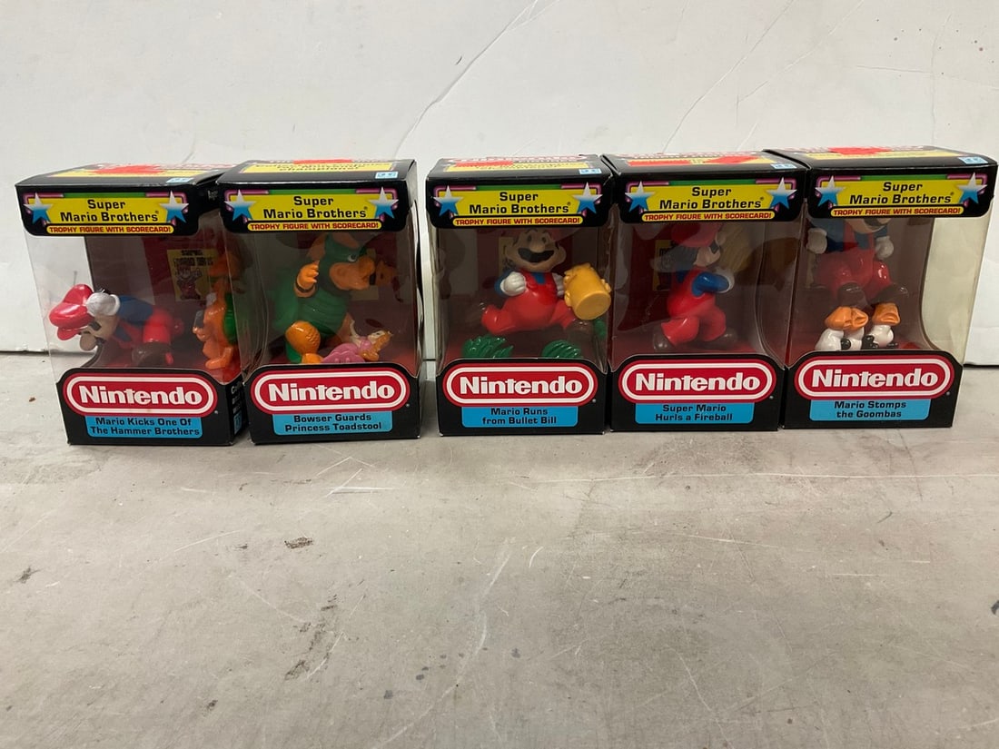 Lot Of Super Mario Bros Nintendo Collectibles Auction
