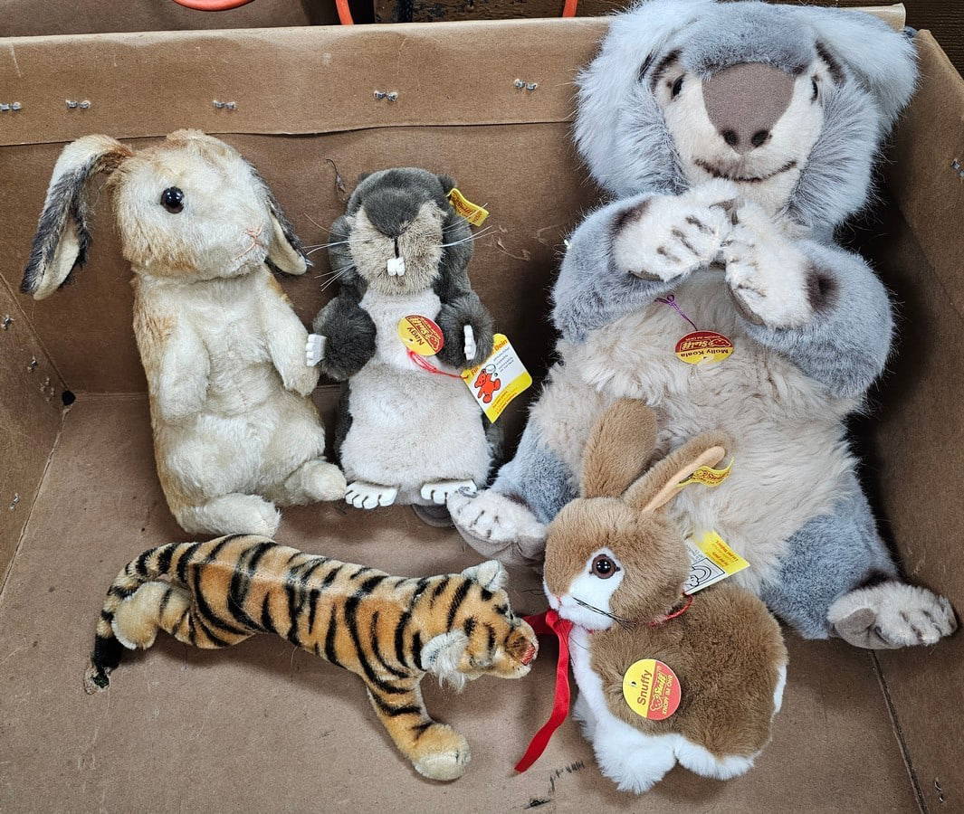 Vintage Steiff Stuffed Animals Tallest 12" Auction