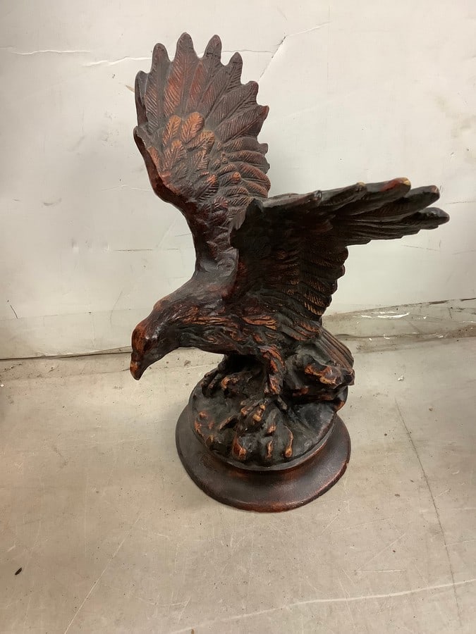Wooden Hand Carved Eagle Statue 10in.tall Auction