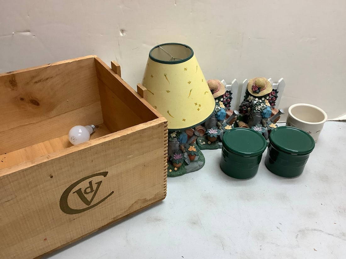 Lot Of Longaberger Pottery Candle Holders, Figi Graphics Bookends, Lamp ...
