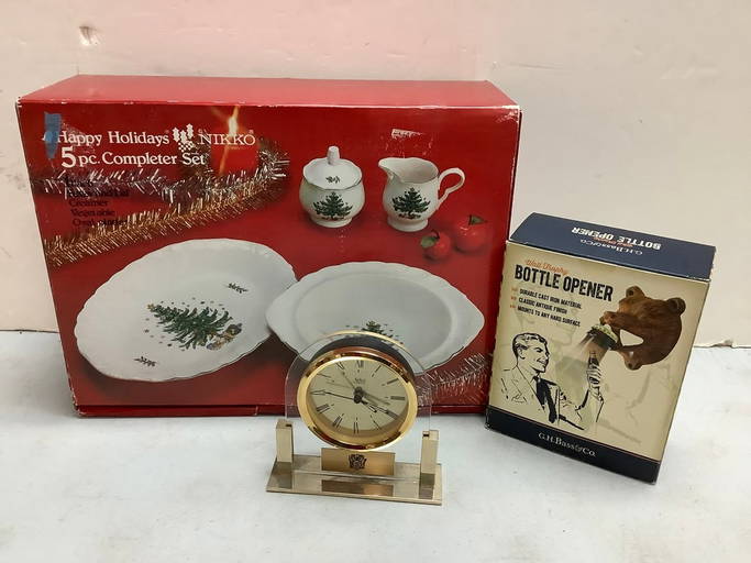 Lot Of Wall Trophy Bottle Opener, Nikko Happy Holidays 5pc. Completer ...