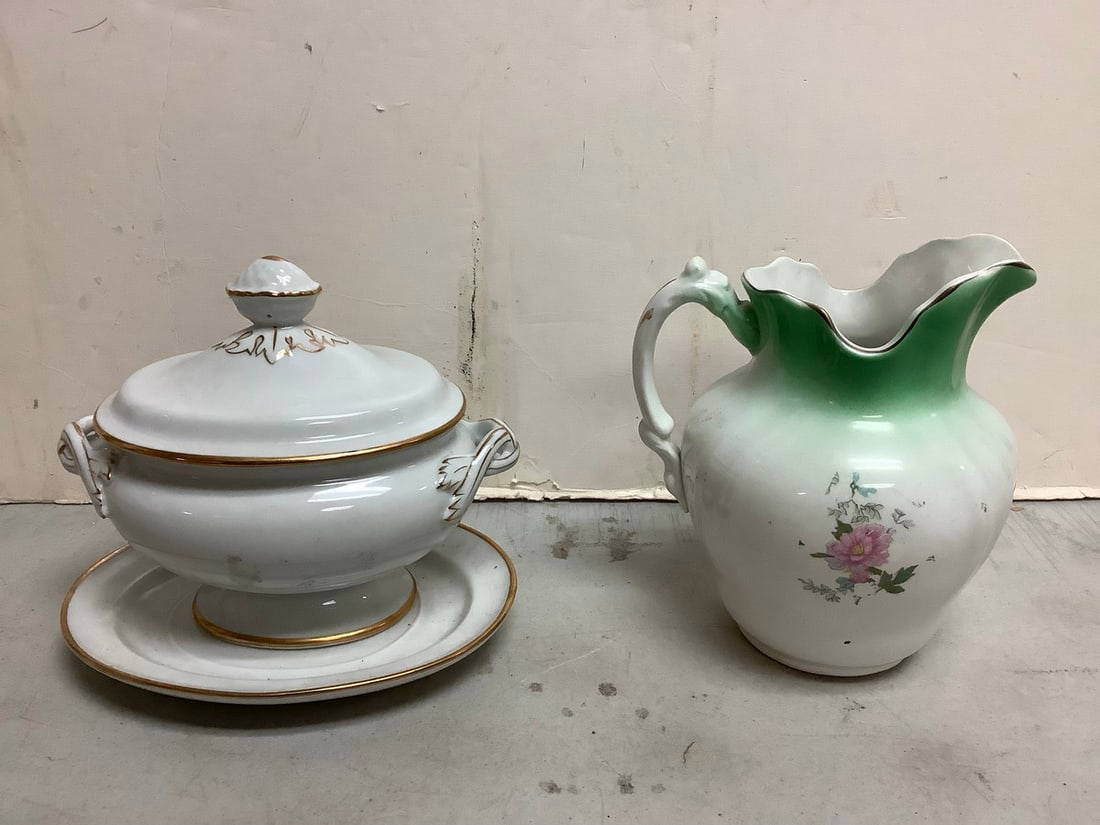 Berlin Pitcher(7.25in.tall), Andrea By Sadek Gravy Boat, And More Auction