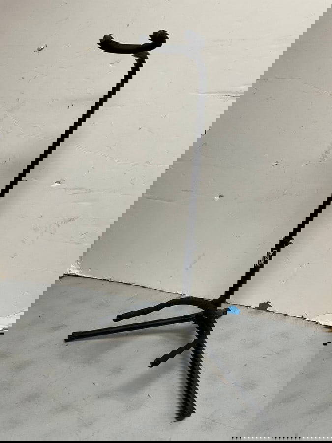 On Stage Guitar Stand(28.5in.tall) Auction