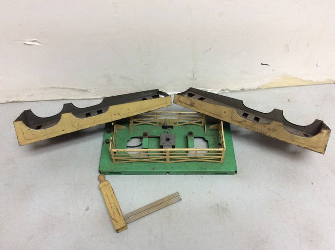 Lionel Train Buildings(o Gauge)