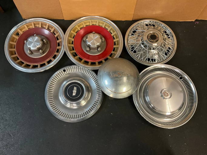 Vintage Tire Rims(desoto,cadillac, And More)